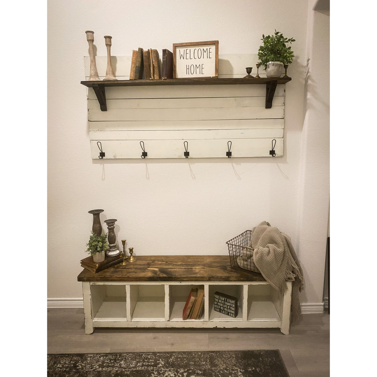 Farmhouse Hall Tree – Savvy Farmhouse Design Co.